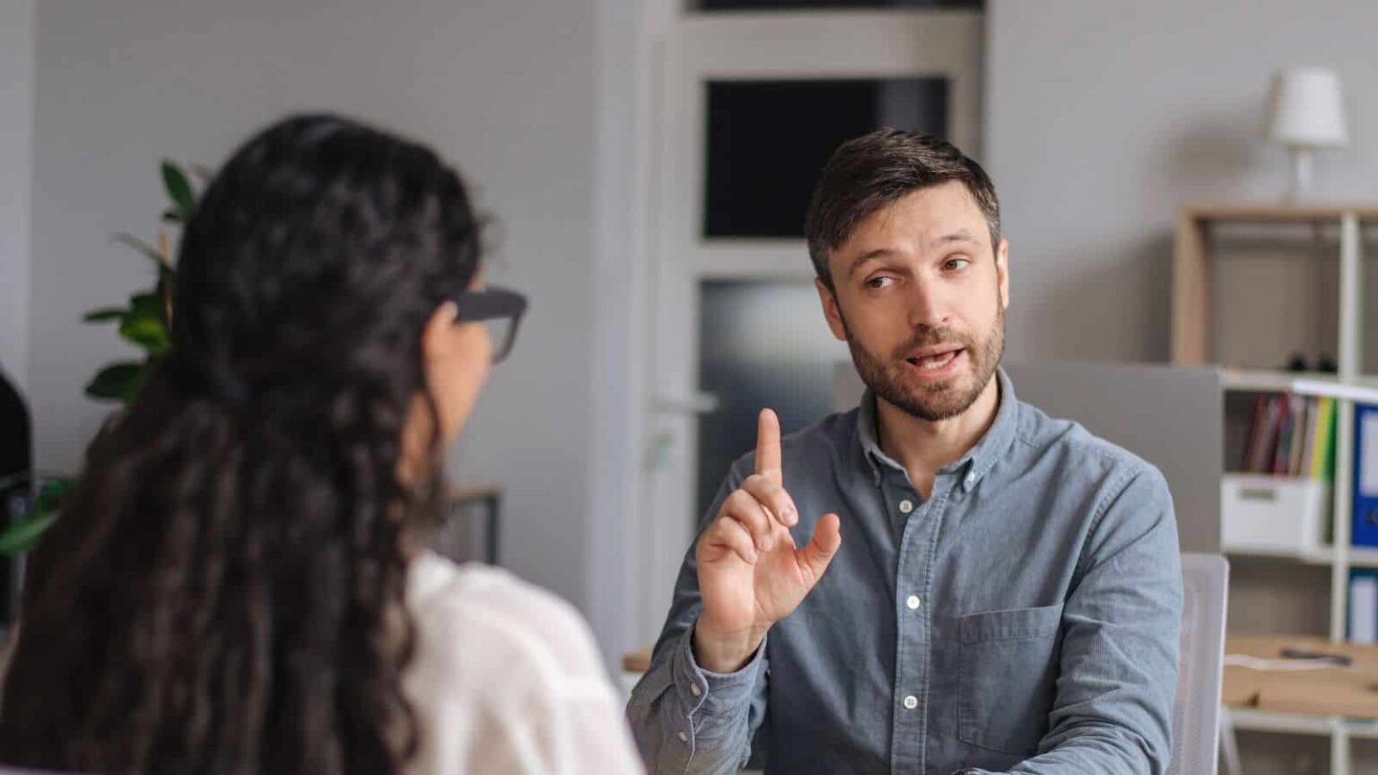 17 Behaviors That Make People Lose Respect For You - Guide to Stress Less