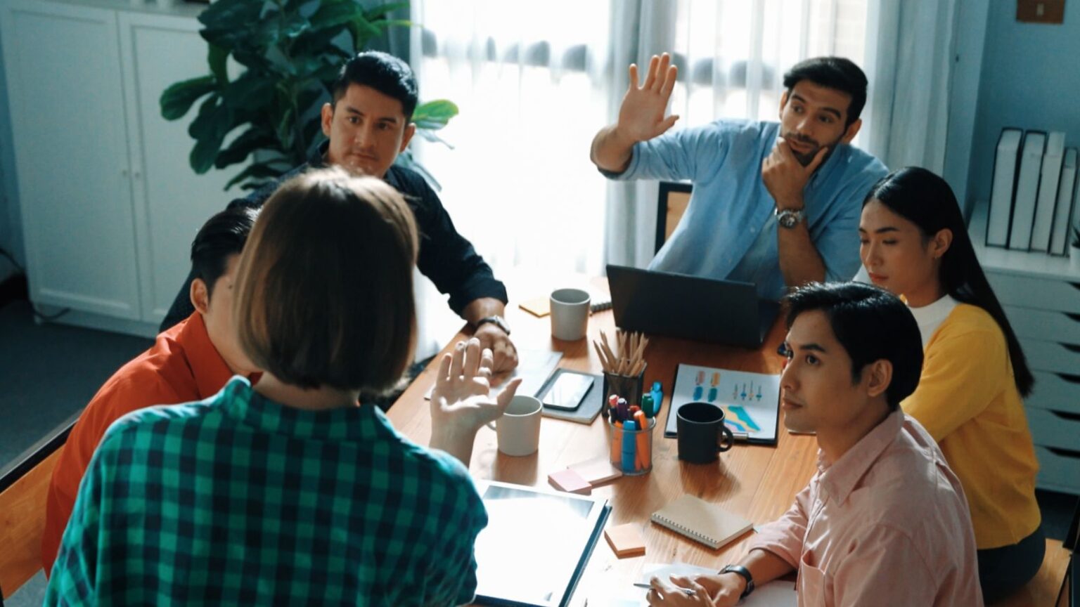 20 Common Behaviors of People Who Are Way Too Passive in Life - Guide ...