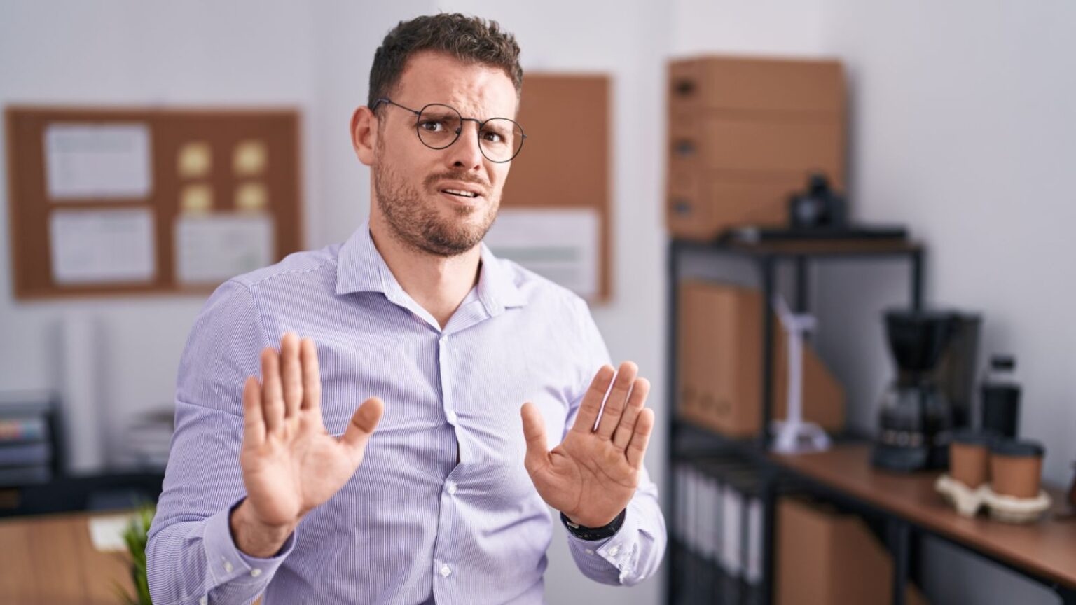 20 Common Behaviors of People Who Are Way Too Passive in Life - Guide ...