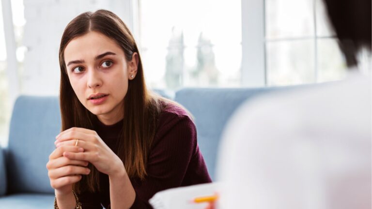 17 Steps to Take When Someone Shows No Interest in You - Guide to ...