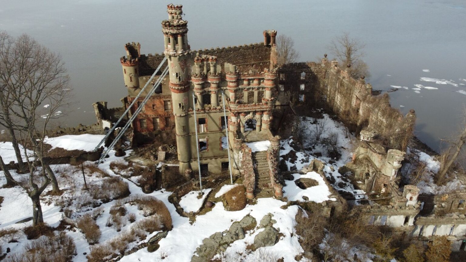 18 Top Abandoned Places in America - Guide to Stress Less